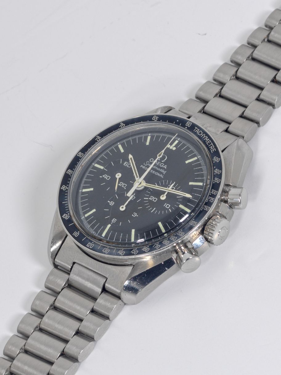 Omega Speedmaster 145.022-69 STRAIGHT WRITING from 1971 - WRIST ICONS