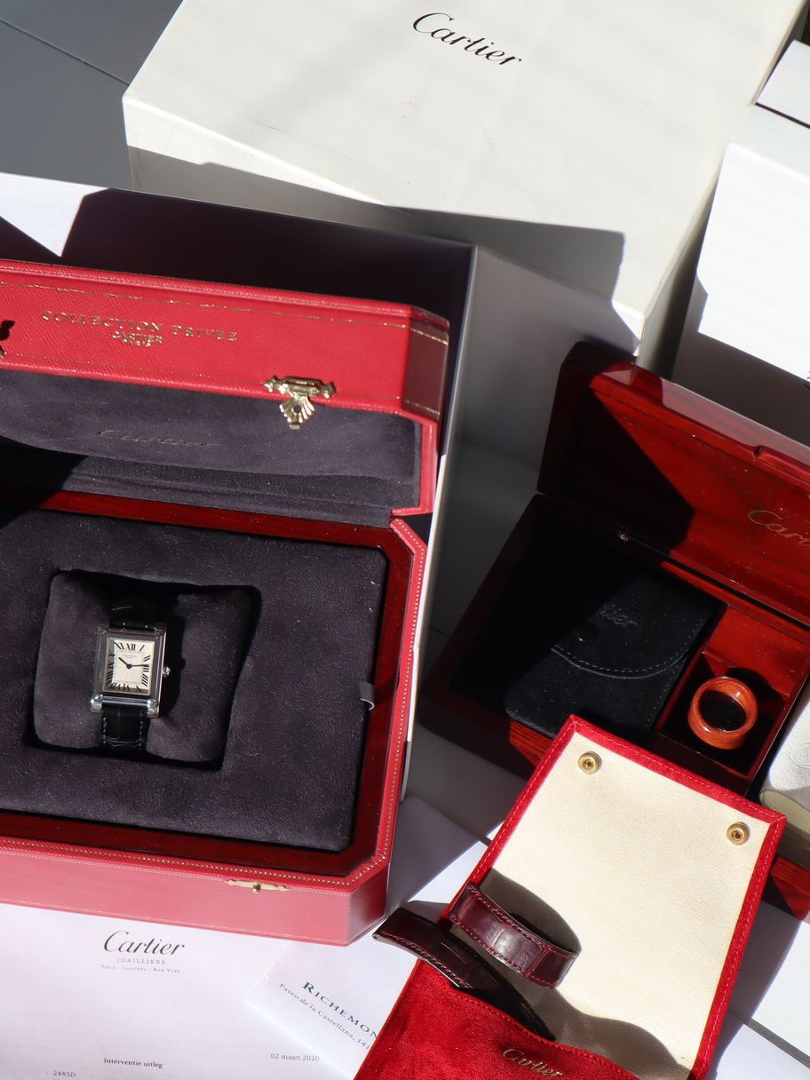 Cartier Tank a Vis Platinum Collection Privee Cartier Paris (CPCP ...