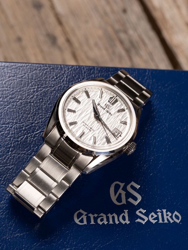 Grand Seiko White Birch SLGH005 - WRIST ICONS