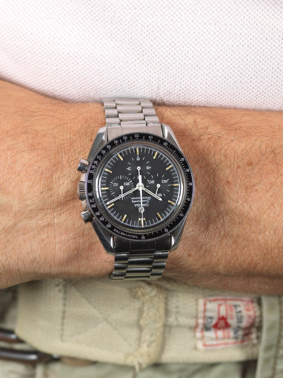 Omega Speedmaster box and papers 1982 - WRIST ICONS
