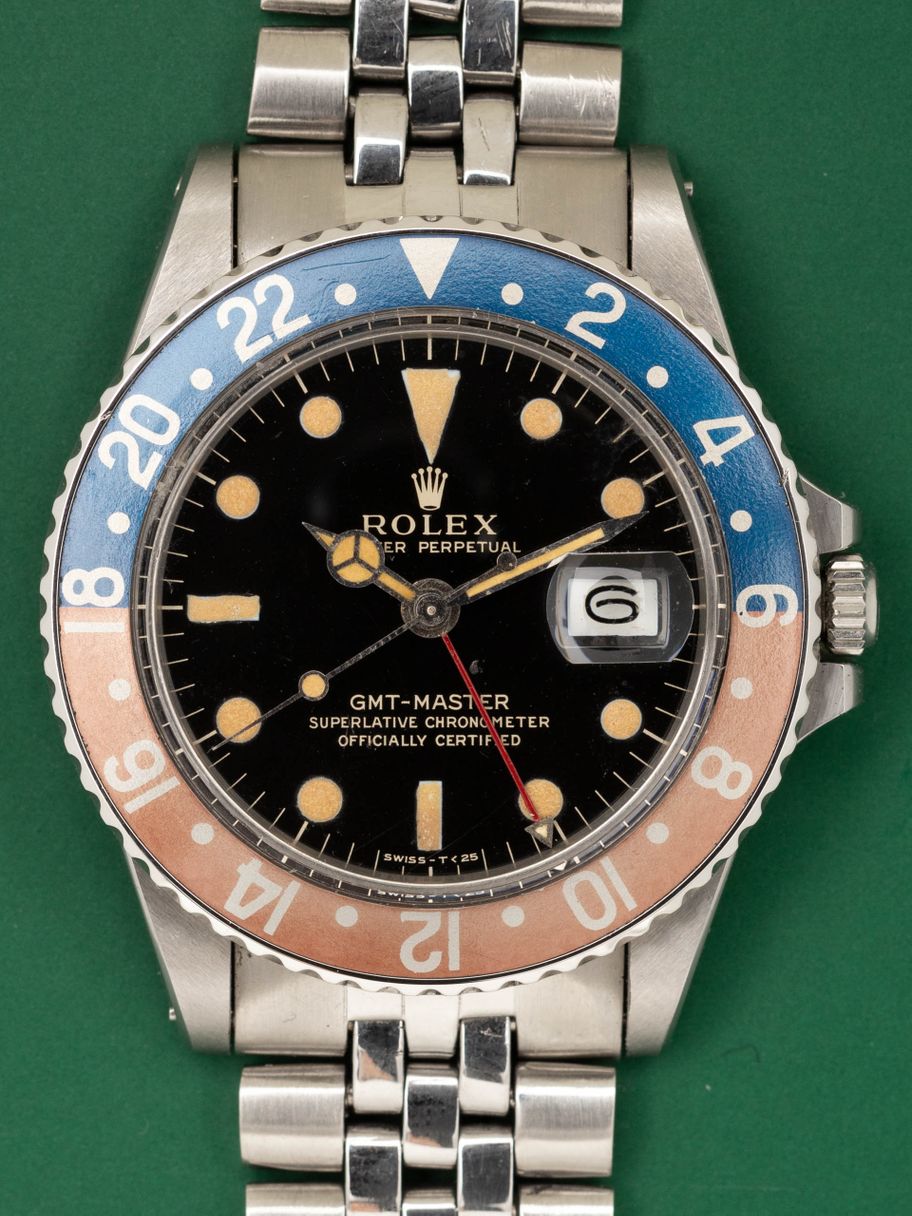 Rolex GMT Master 1675 from 1965 with an almost perfect gilt dial ...