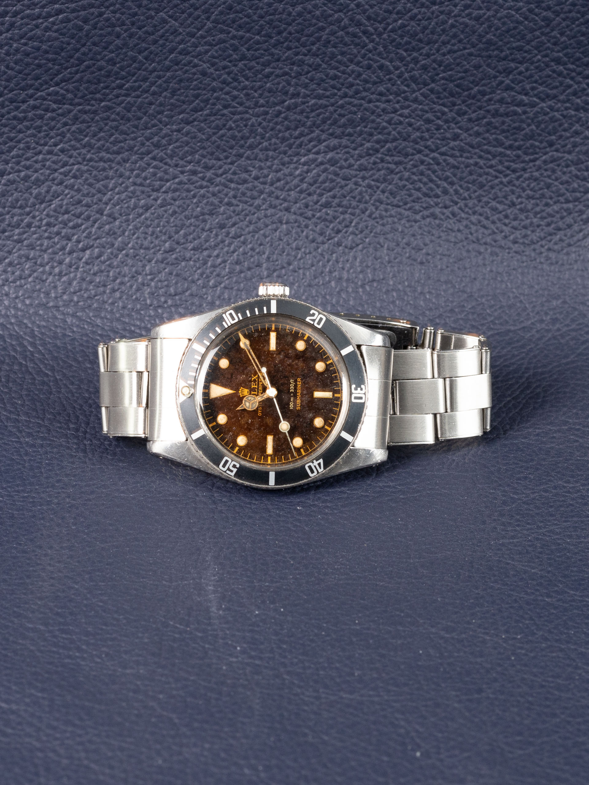 Rolex Submariner reference 6536-1 from 1957 with a gilt dial thin case ...