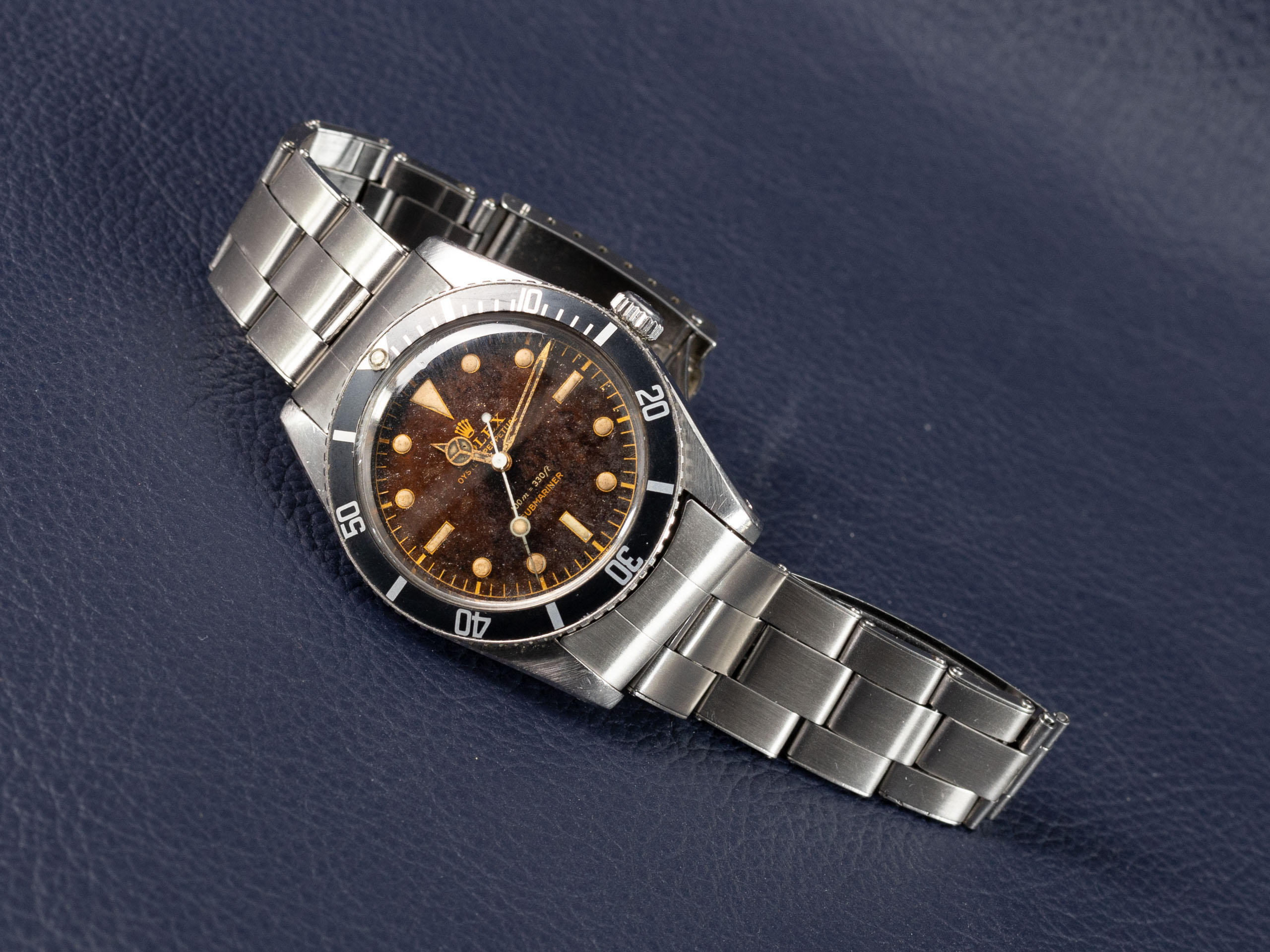 Rolex Submariner reference 6536-1 from 1957 with a gilt dial thin case ...