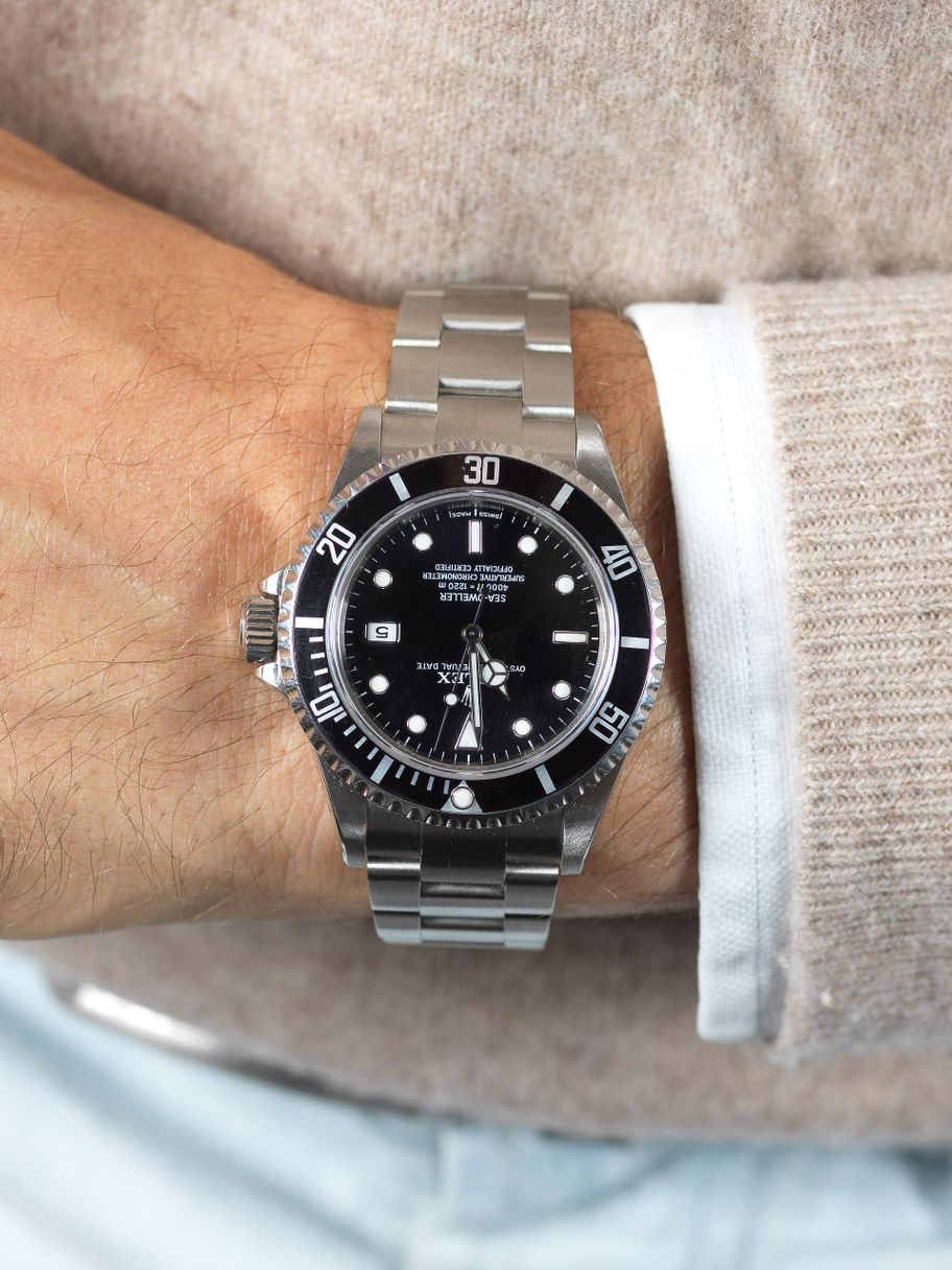 Rolex Oyster Perpetual Seadweller 16600 box and papers - WRIST ICONS